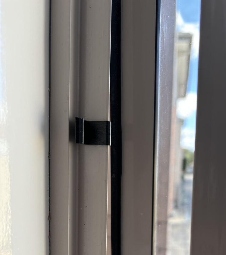 Flyscreen Clips - Durable & Sleek Window Screen Replacement Clips – Mr ...