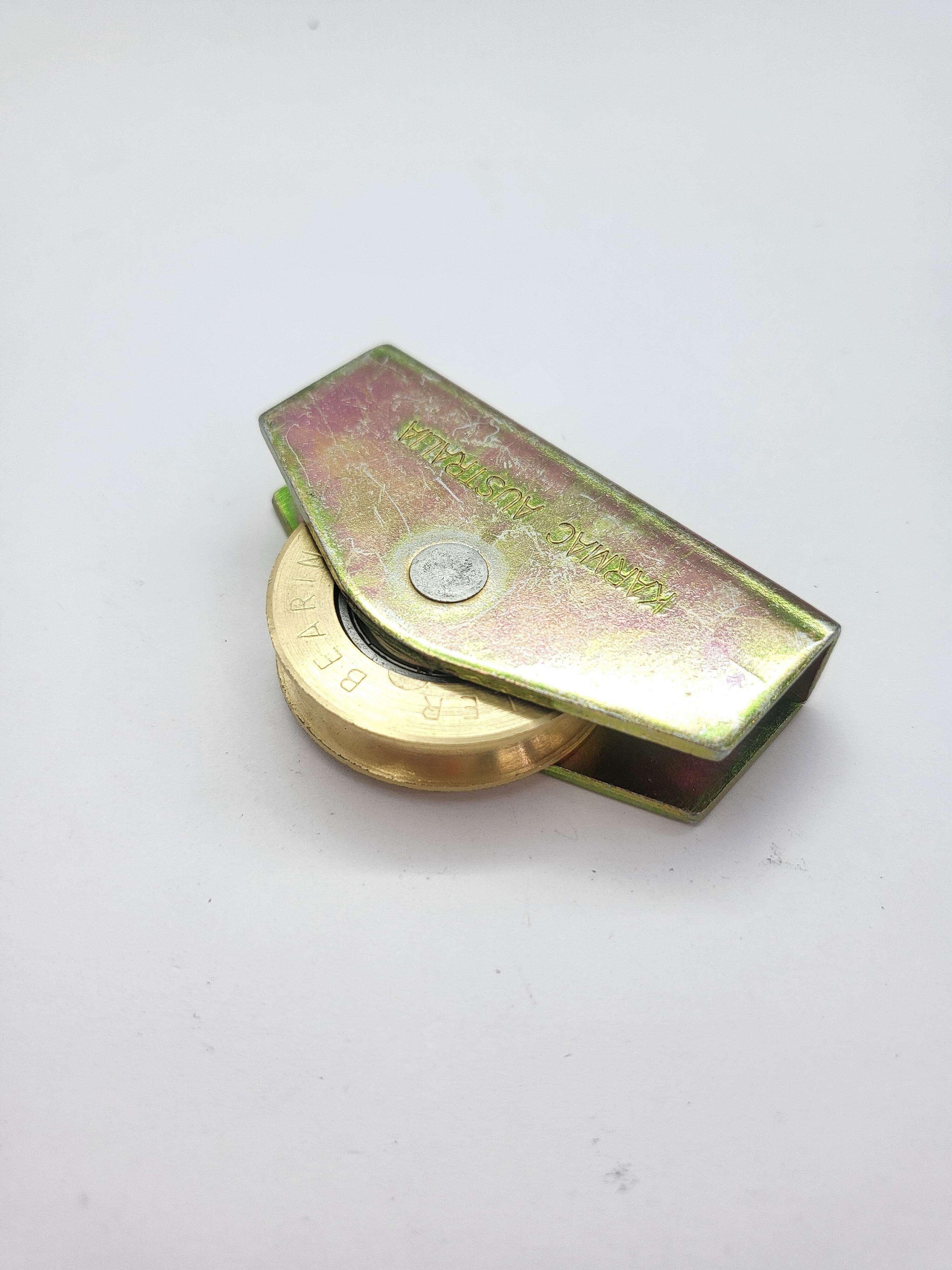 COMMERCIAL Heavy duty sliding door rollers and housing Cowdroy – Mr ...