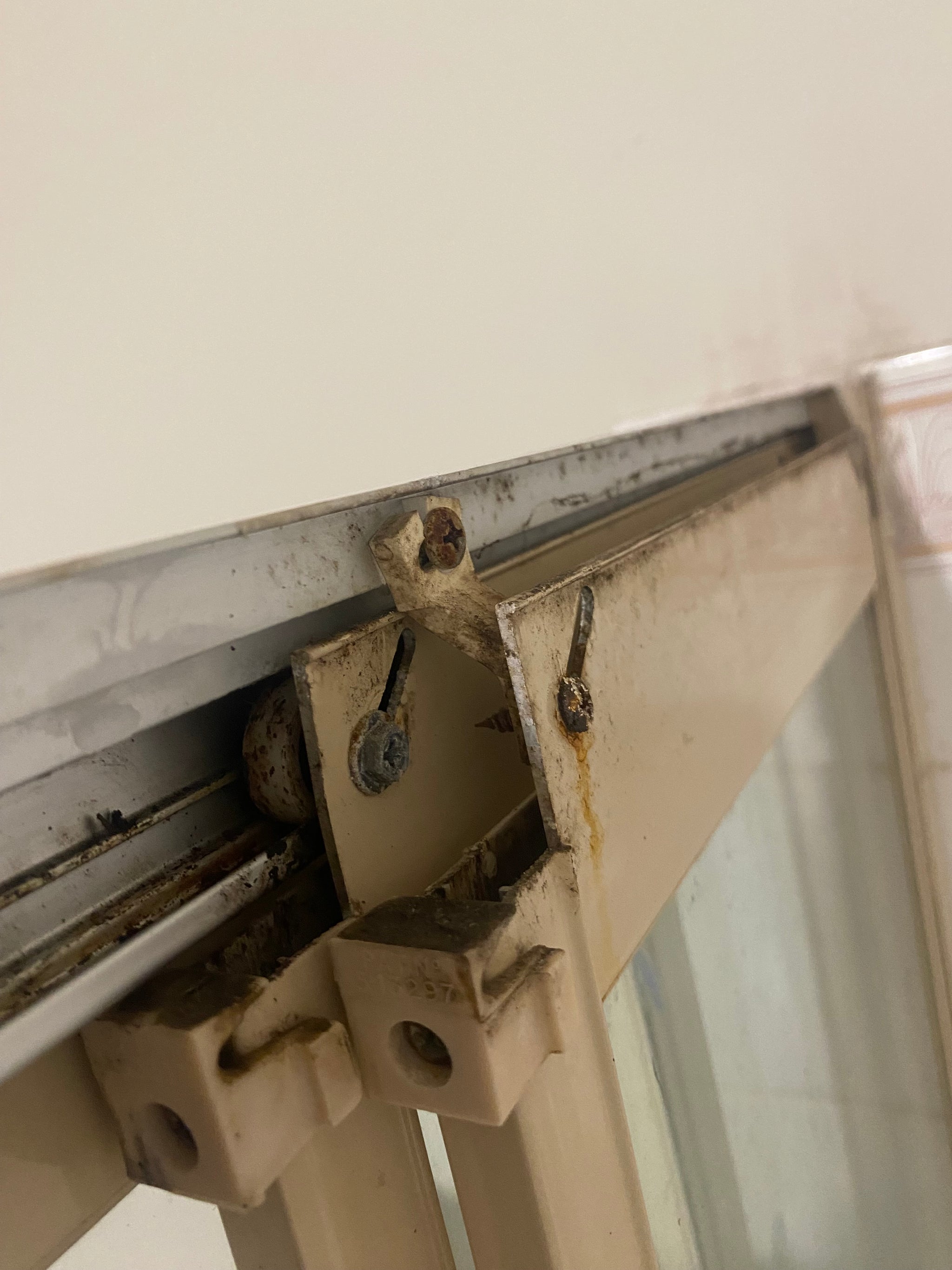 SHOWER SCREEN Classic - guides, brackets and blocks – Mr Windows AU