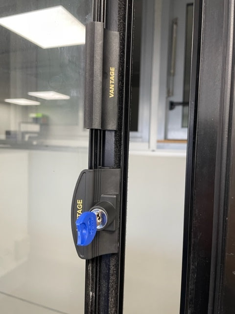 Window Handle - suits AWS latch - Vantage, Magnum series - black – Mr ...