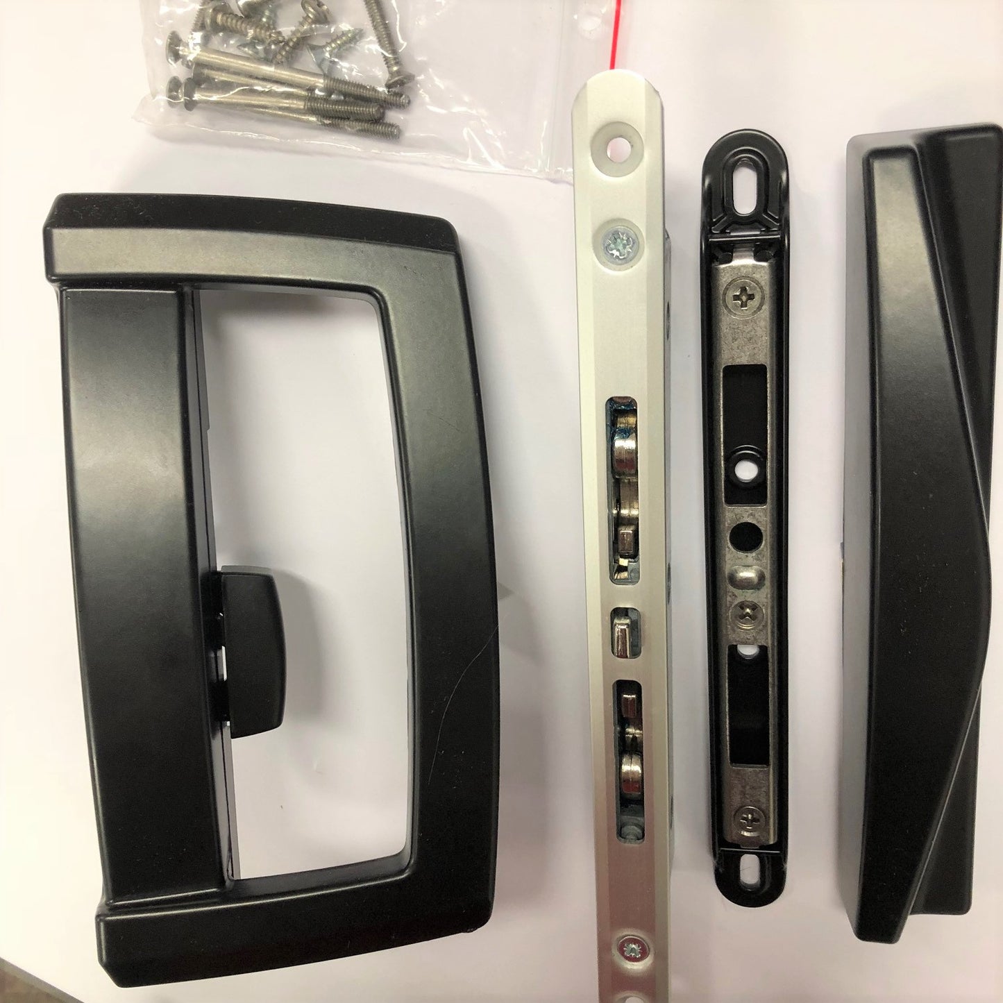 Sliding patio door - Aria Endeavour (interlock) MORTICE sliding door h ...