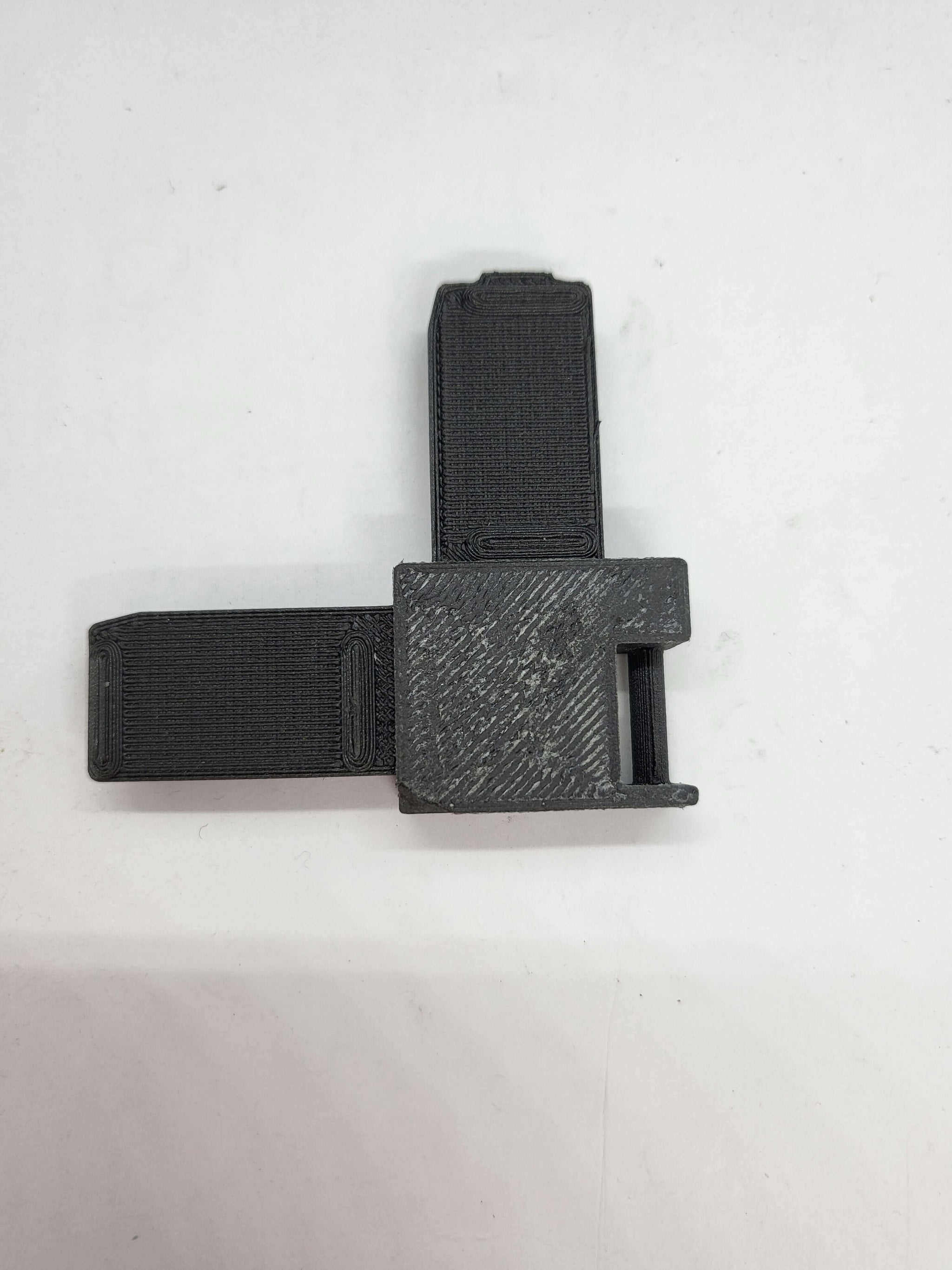 Boral KM series flyscreen - Corner stakes- Top and Bottom- Sold singly ...