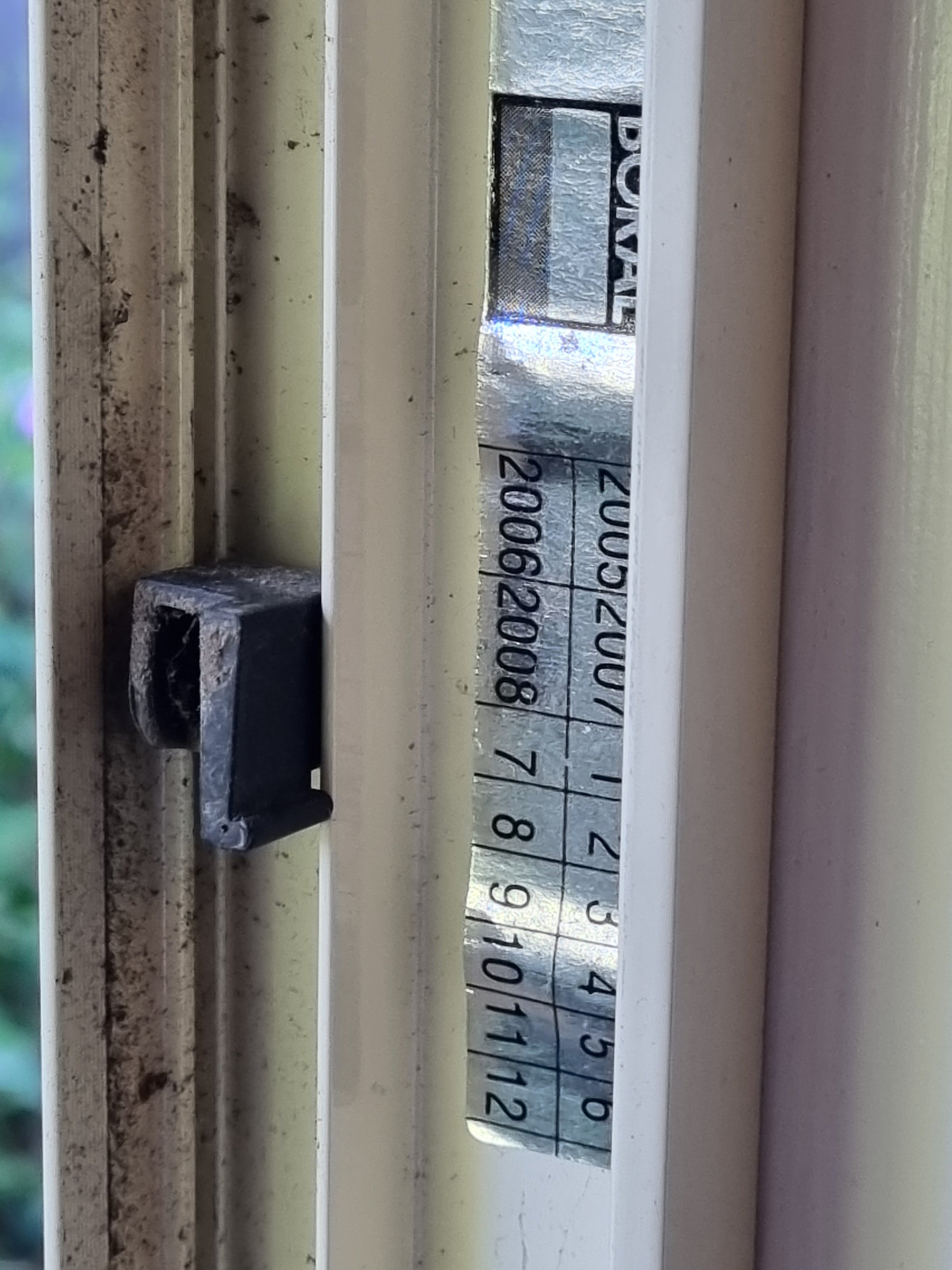 Flyscreen clips - suits Dowell, Boral windows - Swivel Clip – Mr Windows AU