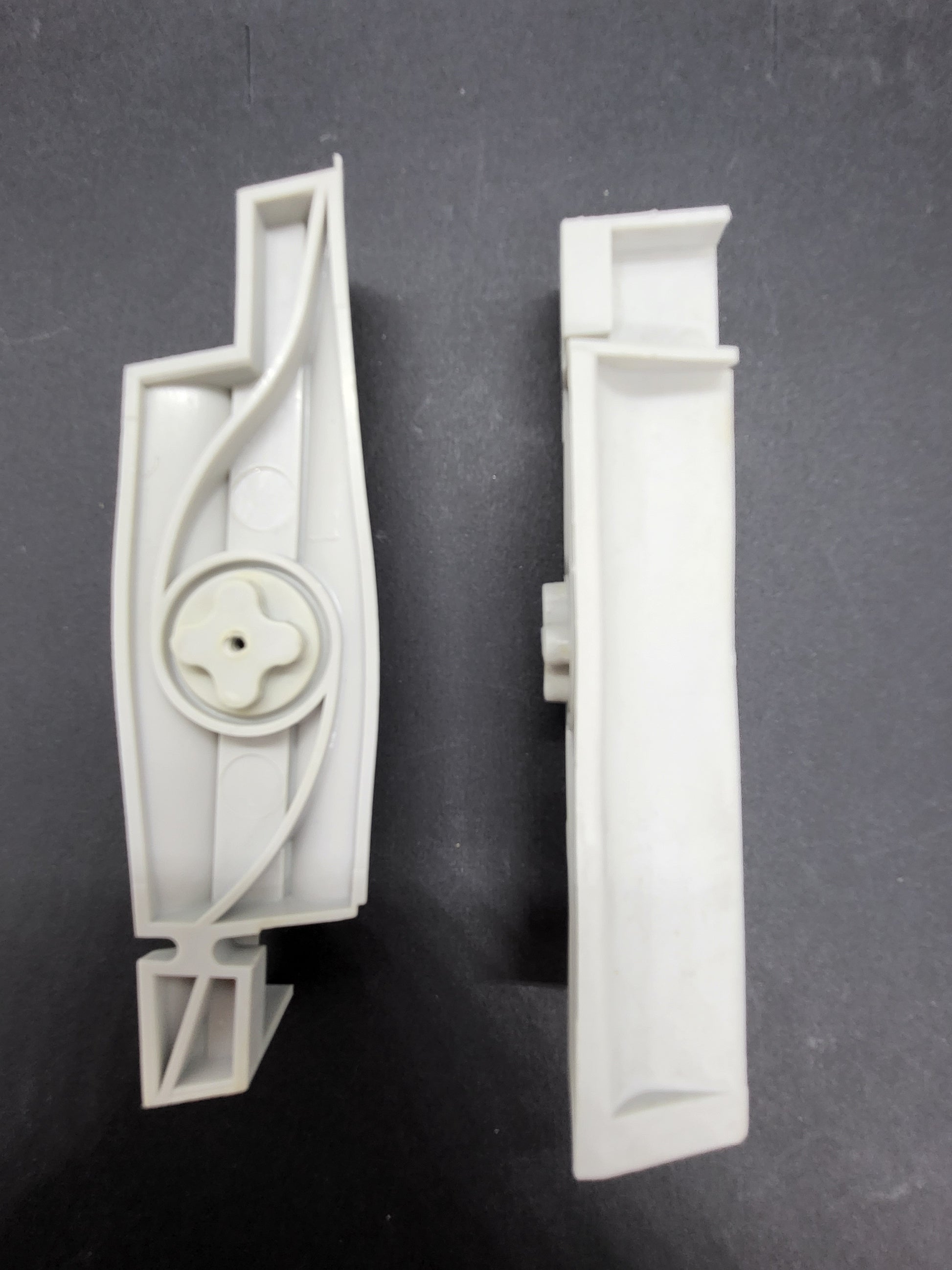 Louvre clips - Sold as pair PAIR LH/RH - GREY - suits 102mm blade – Mr ...