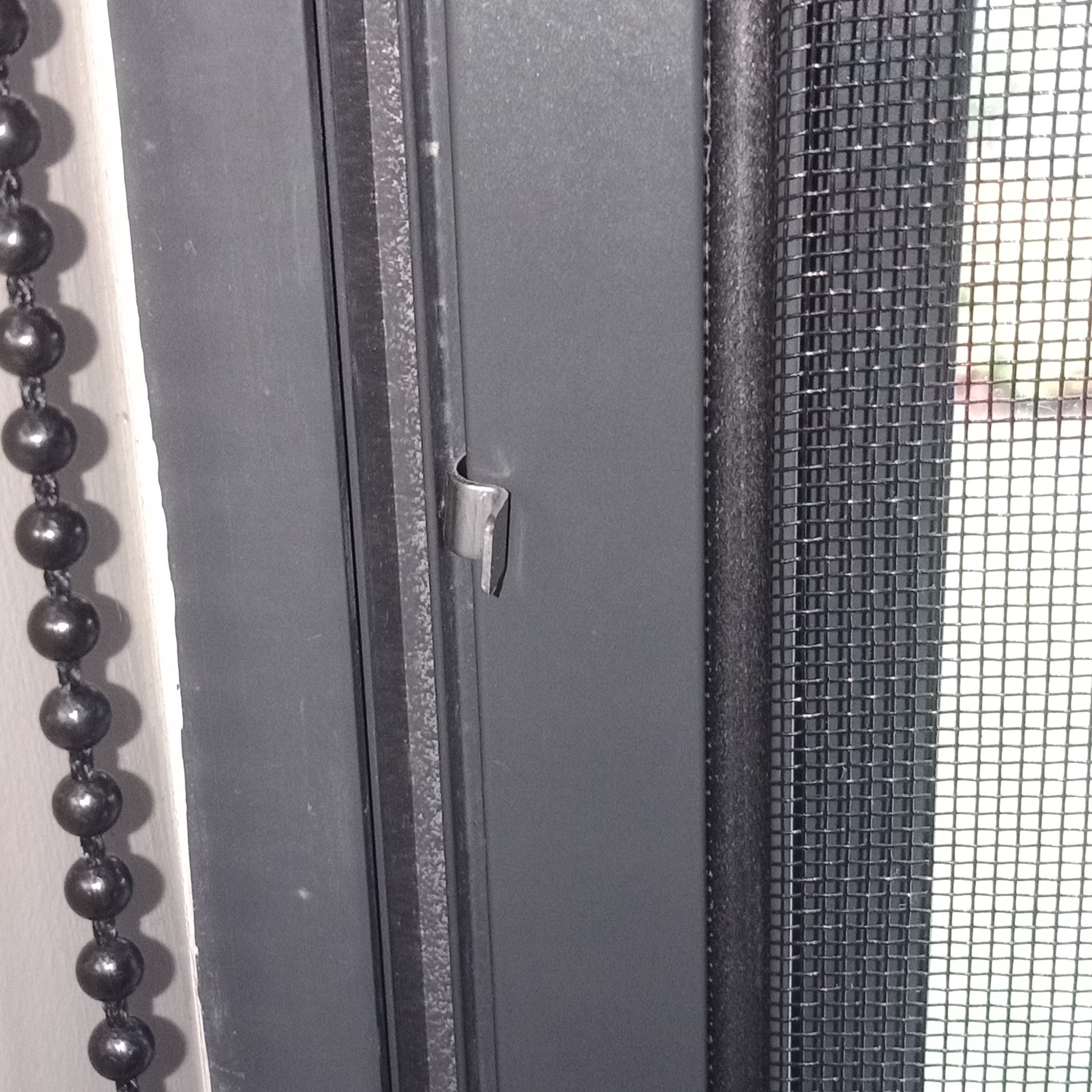 Fly screen clip - suits Trend windows - sold in pack of 10 – Mr Windows AU