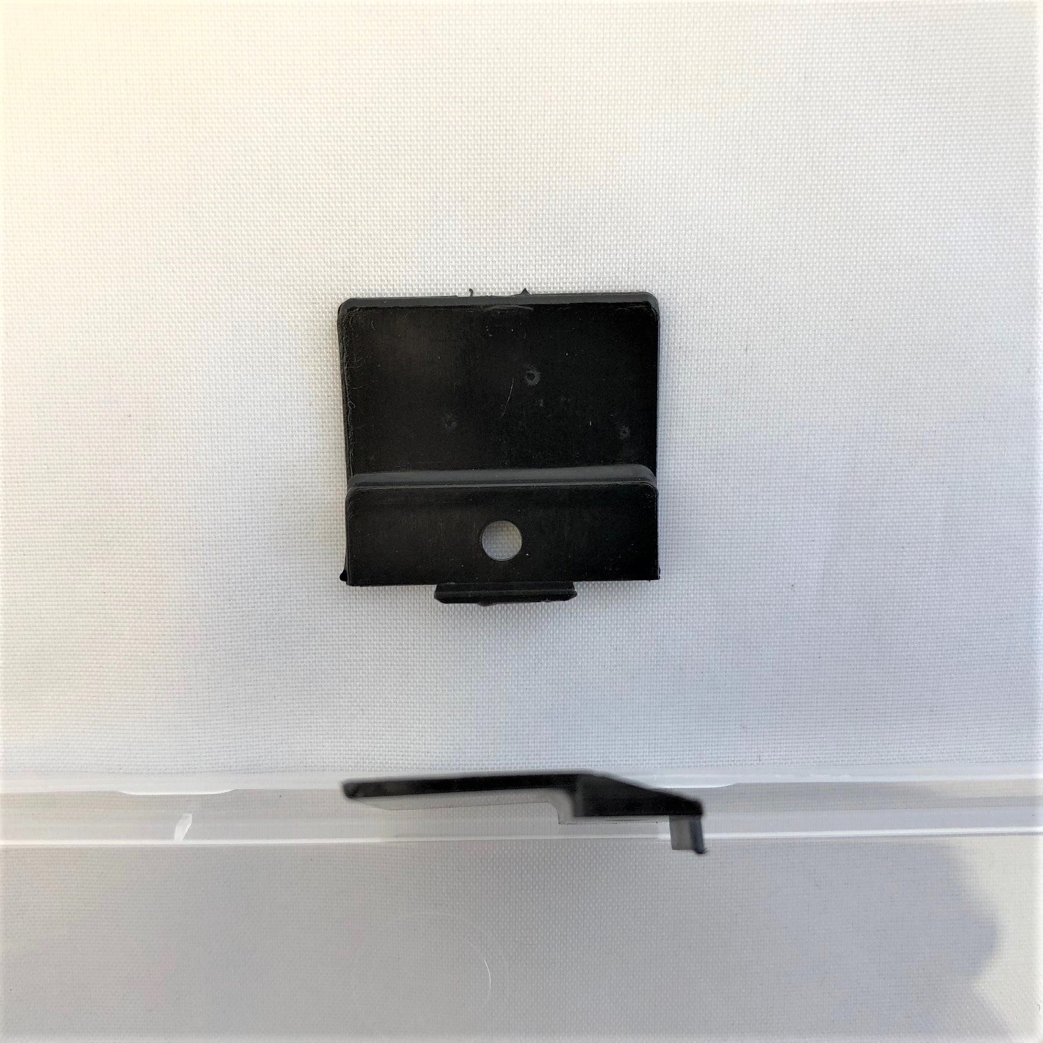 Flyscreen retaining clip - suits Wunderlich W3 windows – Mr Windows AU