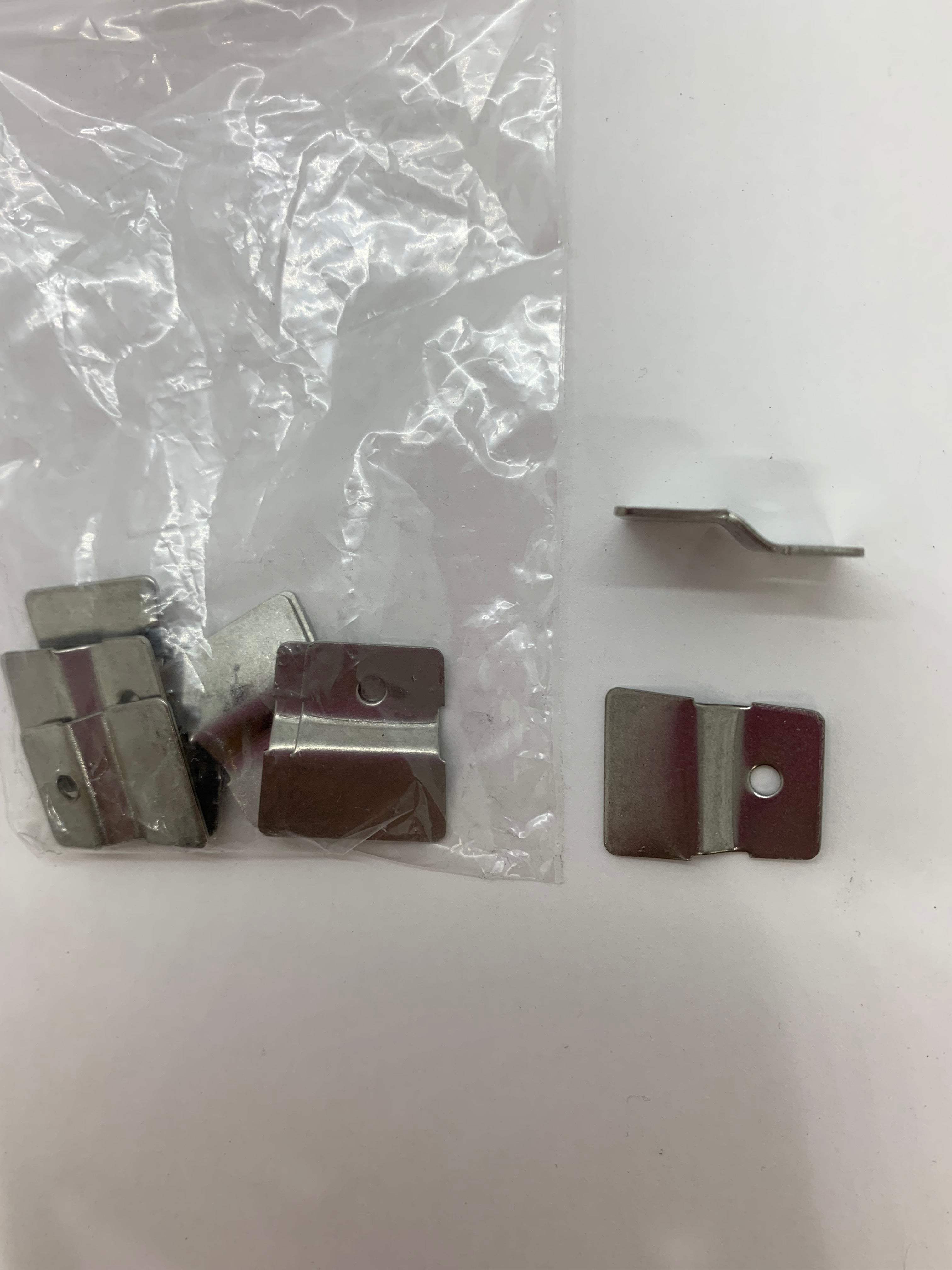 Flyscreen Clip - sold in bag of 10 - metal – Mr Windows AU