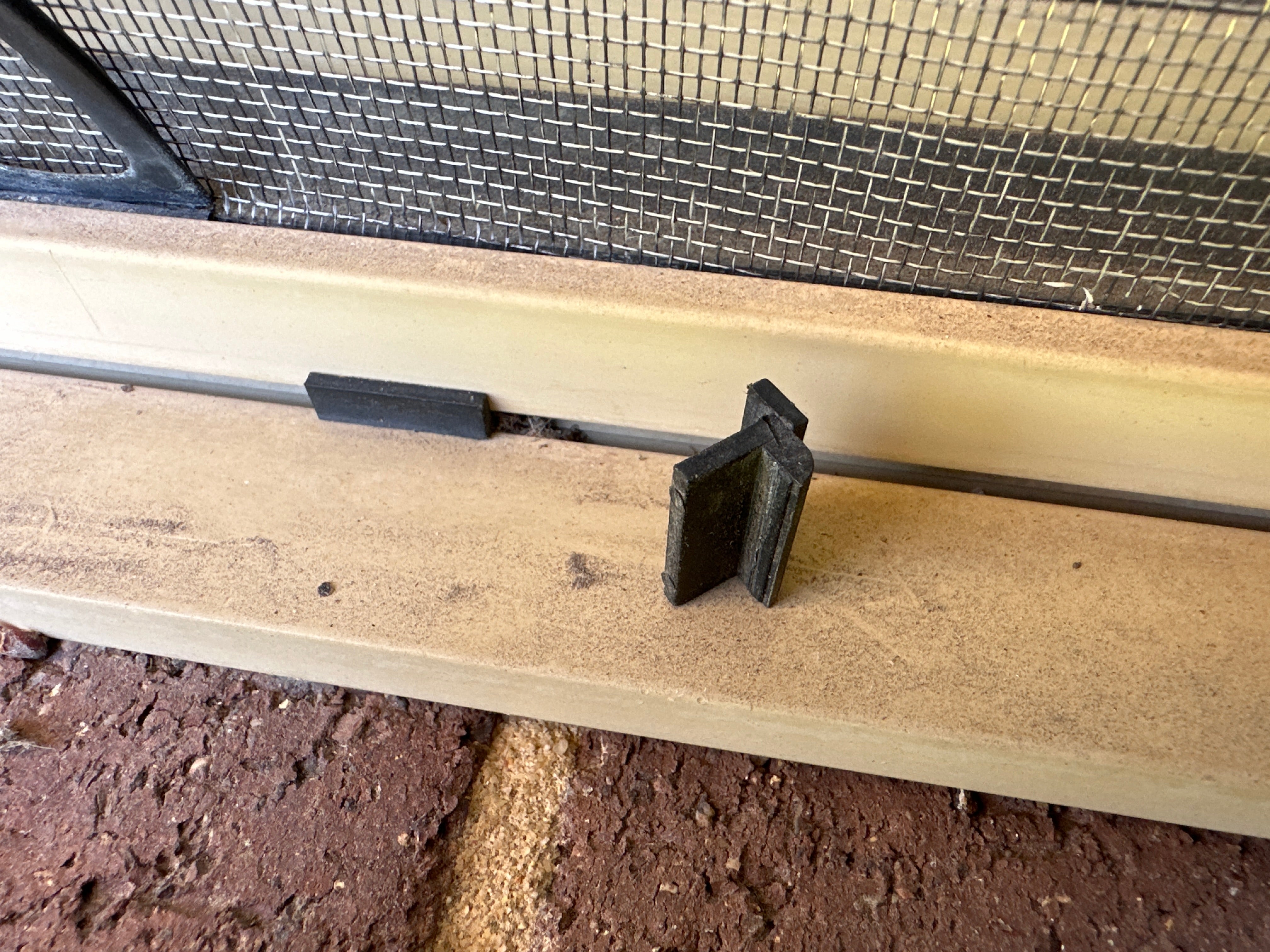 Flyscreen clips - suit Jason sliding windows - sold per pack (4) (2pai ...