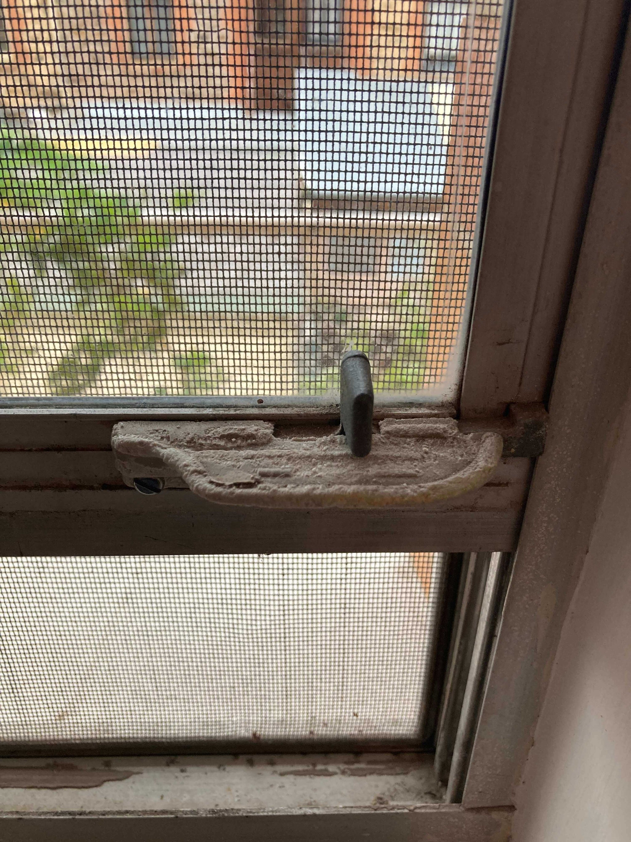 Window Latch 3D Right & Left – Mr Windows AU